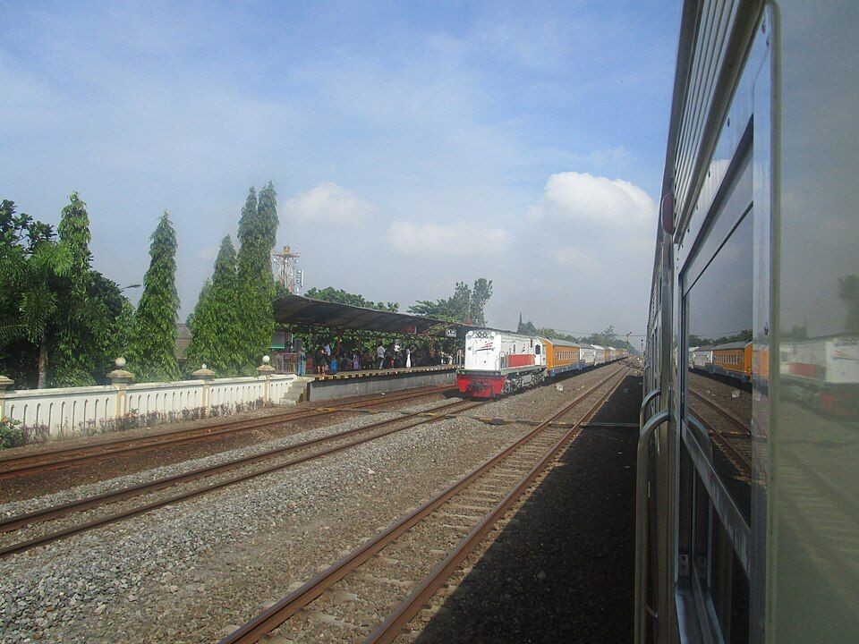 Stasiun Maguwo Yogyakarta: Jadwal, Rute KRL, Fasilitas 2025