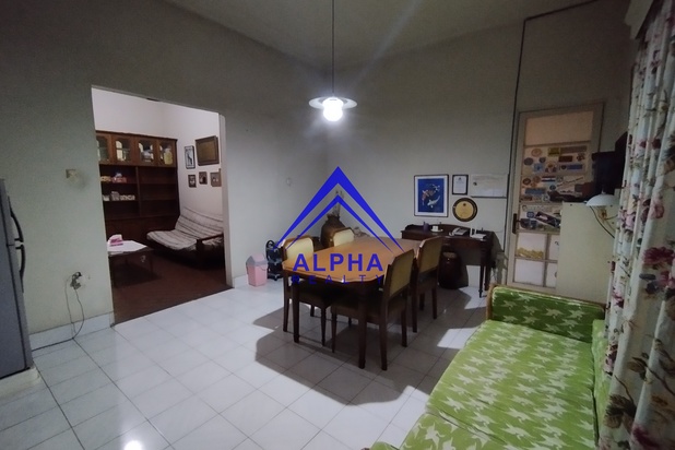 Rumah di Dago Dijual Dekat Gedung Sate Bandung Cocok Untuk Cafe Atau Kostan - oleh Erwan Budiyawan