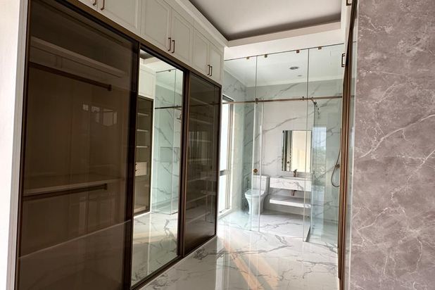 Rumah di PIK 2 pantai indah kapuk 2, 5 Lantai Baru - oleh Lishel