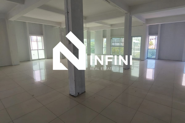 RUKO SUDAH RENOVASI 2 UNIT HADAP JALAN RAYA DI NAGOYA BATAM - oleh ...