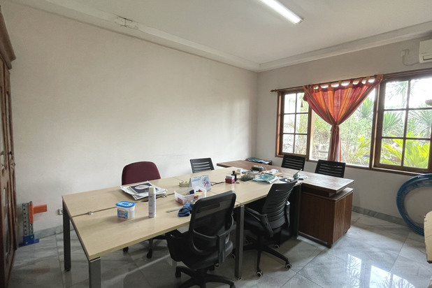 Rumah di Lebak Bulus, Near Cilandak Jakarta Selatan Cantik Dan Asri ...