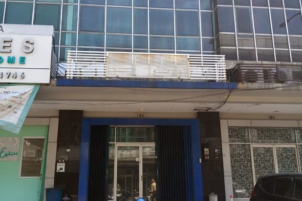 Ruko harga menarik Bagus lokasi super strategis di Jl Pahlawan Seribu ...