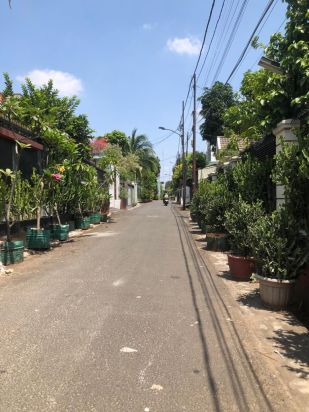 Rumah Minimalis Baru Slipi Kemanggisan, Jakbar Rooftop Swimming Pool ...