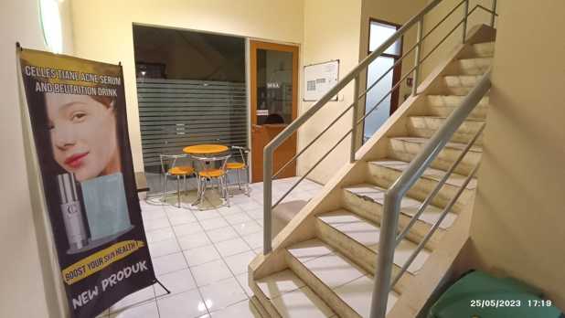 Ruko Siap Pakai Naripan Pusat Kota - oleh Yenny Tan