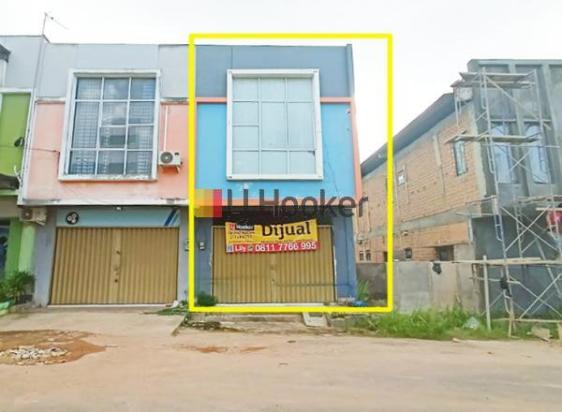Ruko Hook 2 Lantai Di Pertokoan Ruko Puri Legenda - oleh Yuliana Yusni