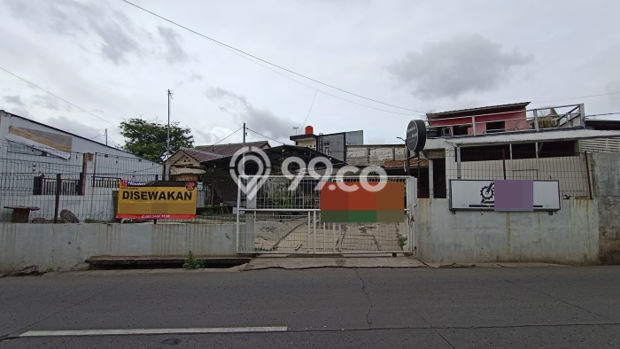 Ex Kafe di Jalan Raya Cikunir Bekasi - oleh Fanny Lesmana (Cipan)