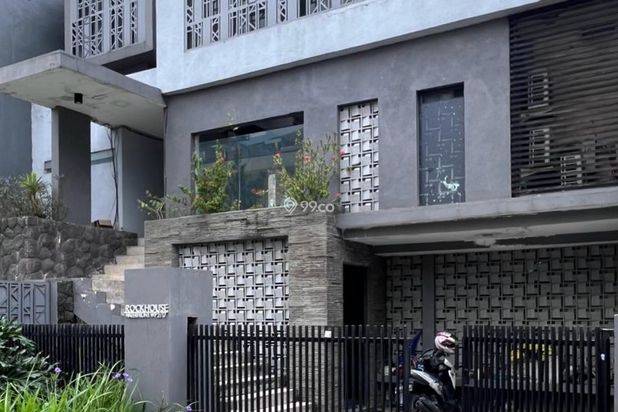 Kost Dijual di Middle East Ring Road, Surabaya | Harga Terbaru 2025