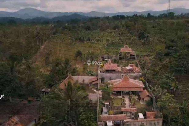 Jual Villa Dengan Keamanan di Cibeber, Cianjur | 99.co