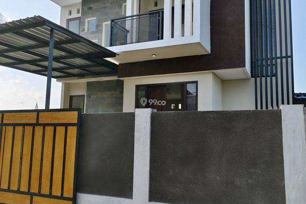 Jual Rumah Dengan Garasi di Taman Griya, Badung | 99.co