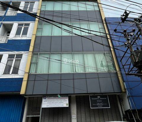 Sewa Ruko Dengan AC di Kebayoran Lama, Jakarta Selatan | 99.co