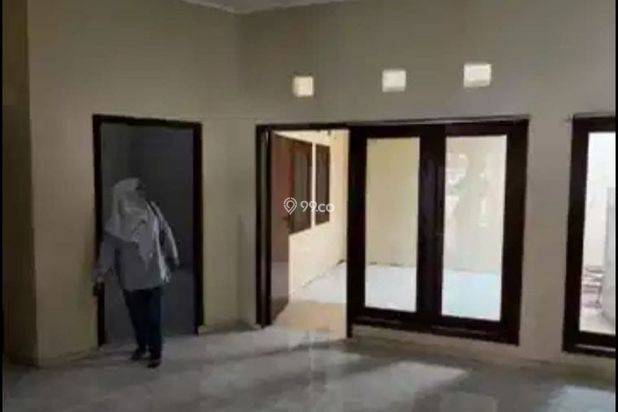 Jual Rumah Dengan Taman di Kebraon, Surabaya | 99.co