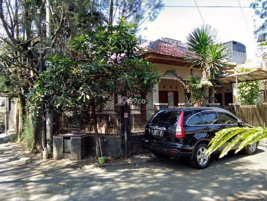 Rumah Saninten, Sayap Riau - oleh Jackson Yap