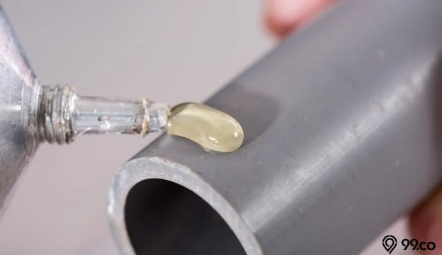 10 Rekomendasi Lem Pipa PVC yang Tahan Lama dan Terbukti Kuat