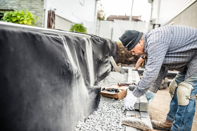Sama-Sama Dinding Penahan Tanah. Apa Beda Turap dan Bronjong?
