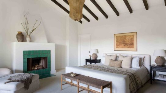 7 Desain Ceiling Rumah yang Cocok untuk Kamar Tidur