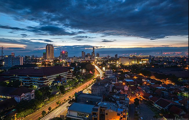11 Pilihan Tempat Wisata Taman di Surabaya, Dijamin Seru!