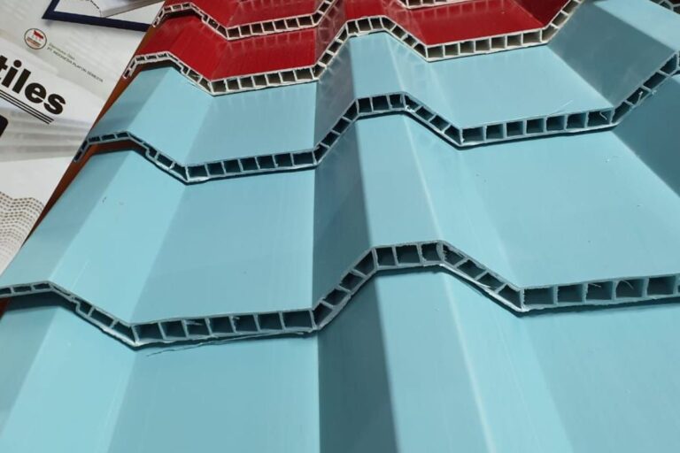 Mengenal Atap Alderon: Kelebihan, Kekurangan, Jenis & Harga