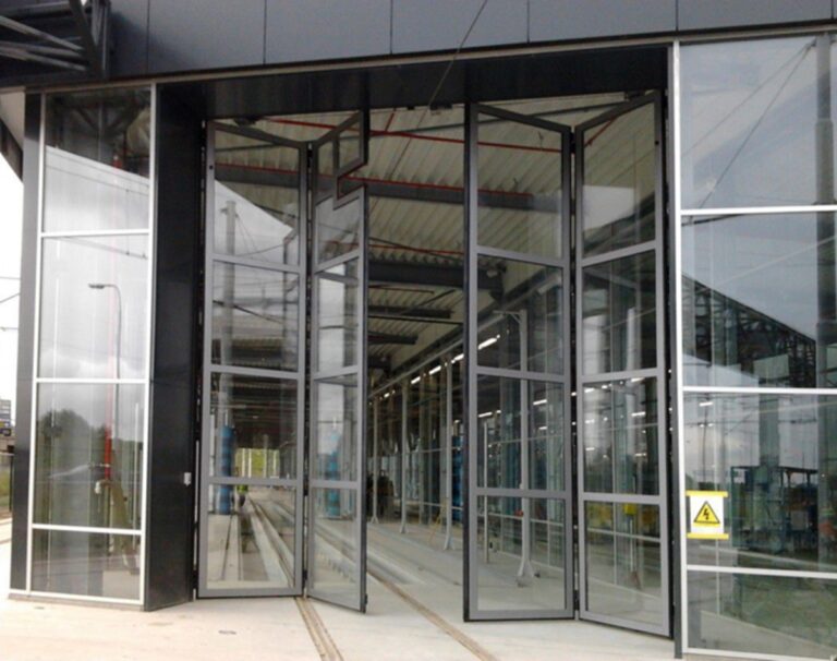 6 Model Pintu Lipat Besi Ruko Terbaru Disertai Harganya