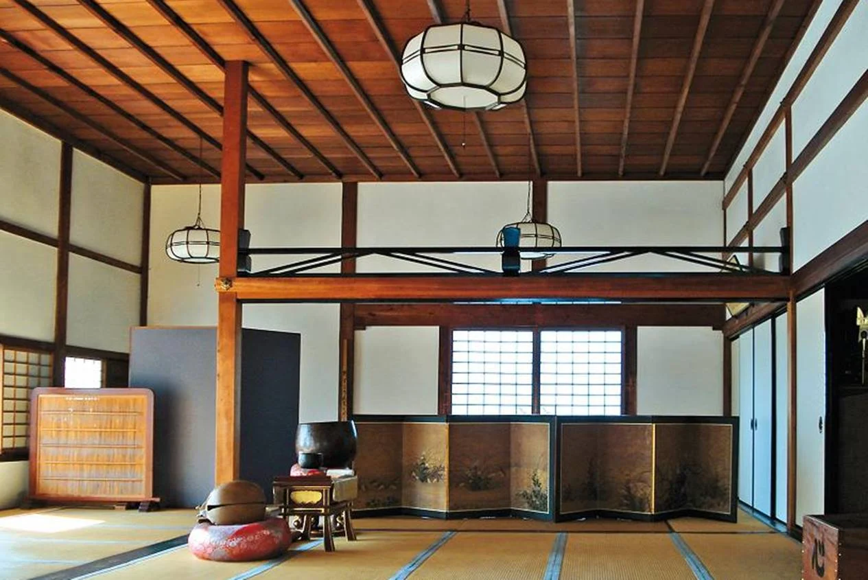 10 Desain Plafon Kayu Unik, Bikin Hunian Berkelas