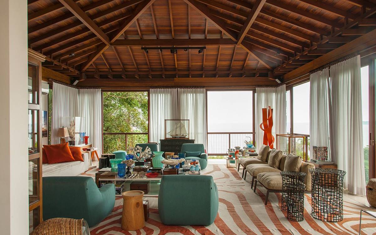 10 Desain Plafon Kayu Unik, Bikin Hunian Berkelas