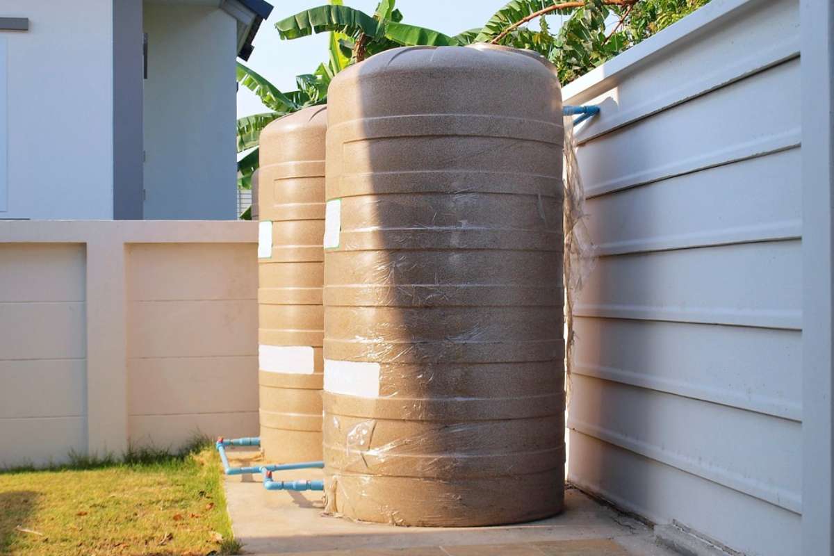 8 Inspirasi Desain Tempat Toren Air, Sederhana tapi Bagus!