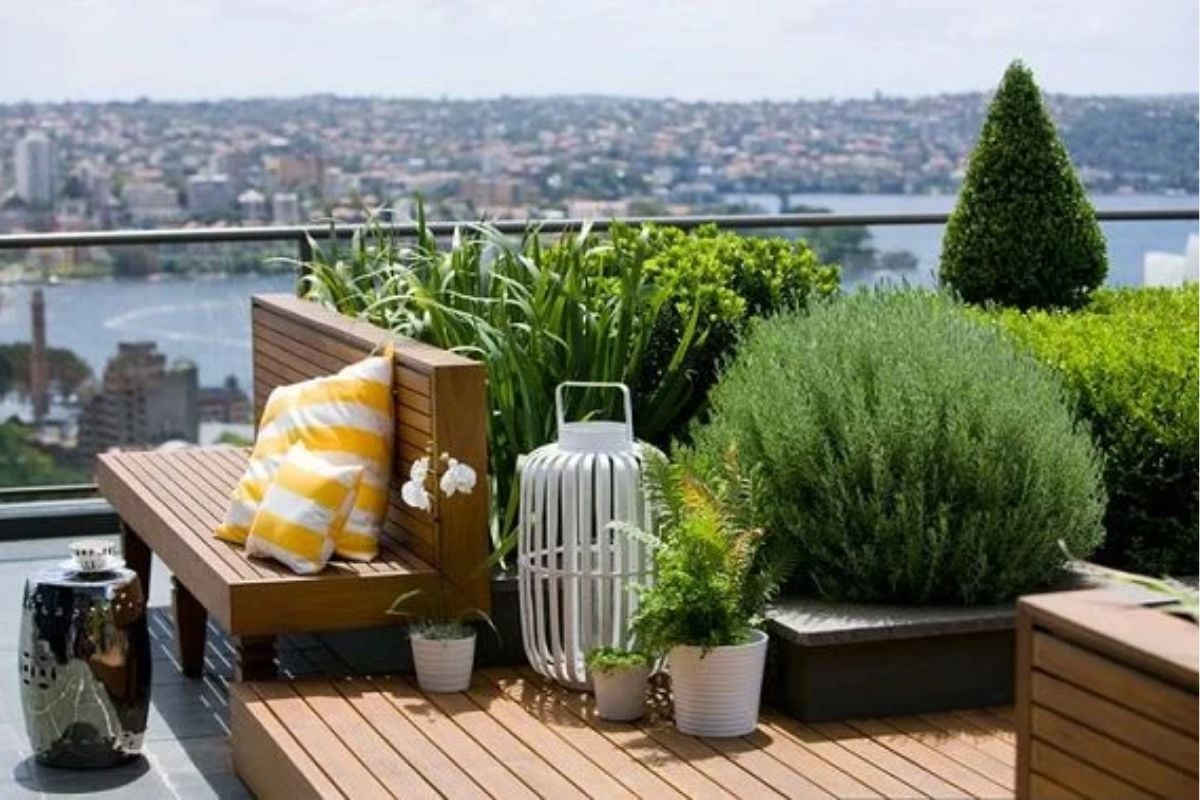 Taman Atap: Cara Membuat dan 8 Inspirasi Desainnya