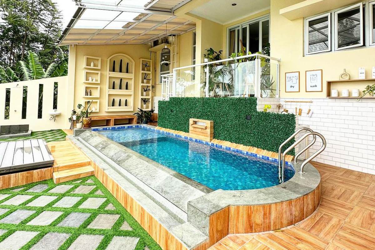 10 Desain Kolam Renang di Lahan Sempit, Cocok untuk Hunian!