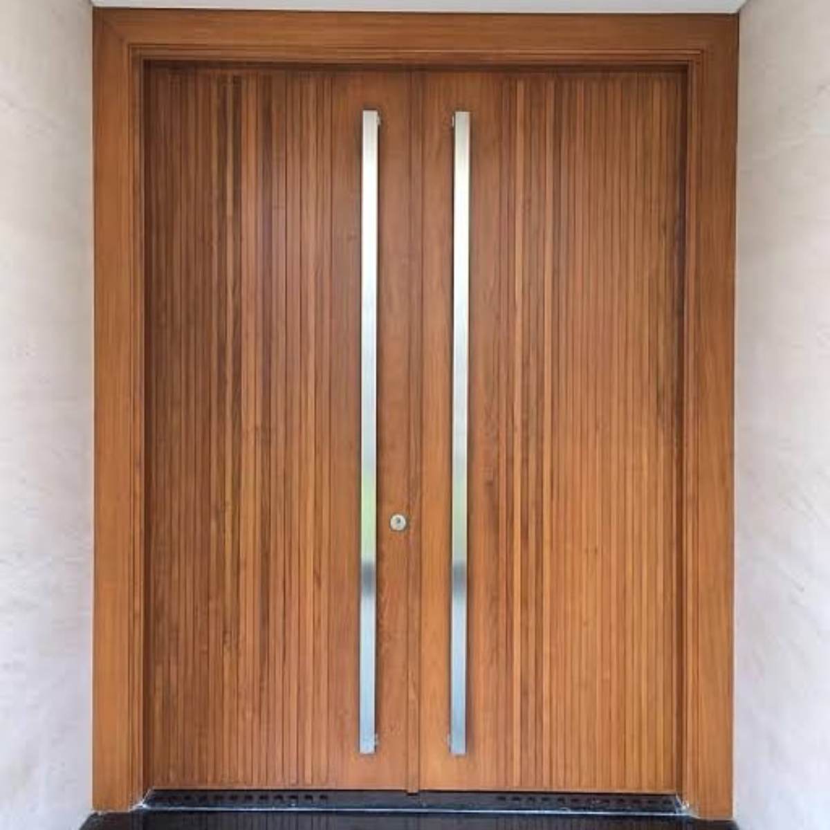 5 Model Pintu Kayu Jati Minimalis Terbaru, Mewah dan Elegan!