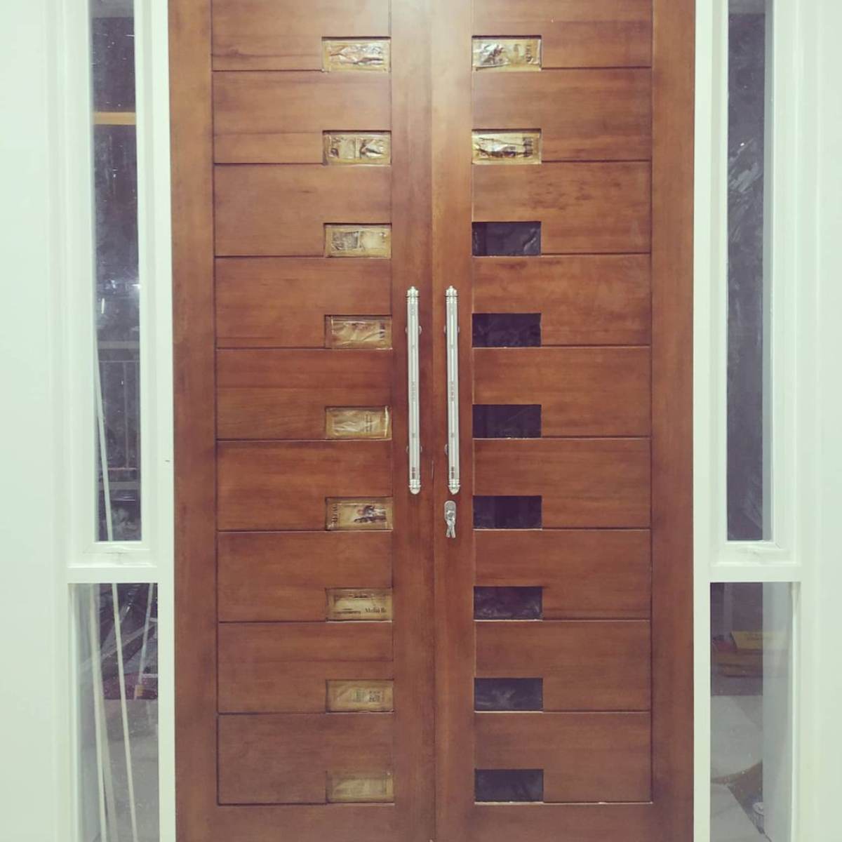 5 Model Pintu Kayu Jati Minimalis Terbaru, Mewah dan Elegan!