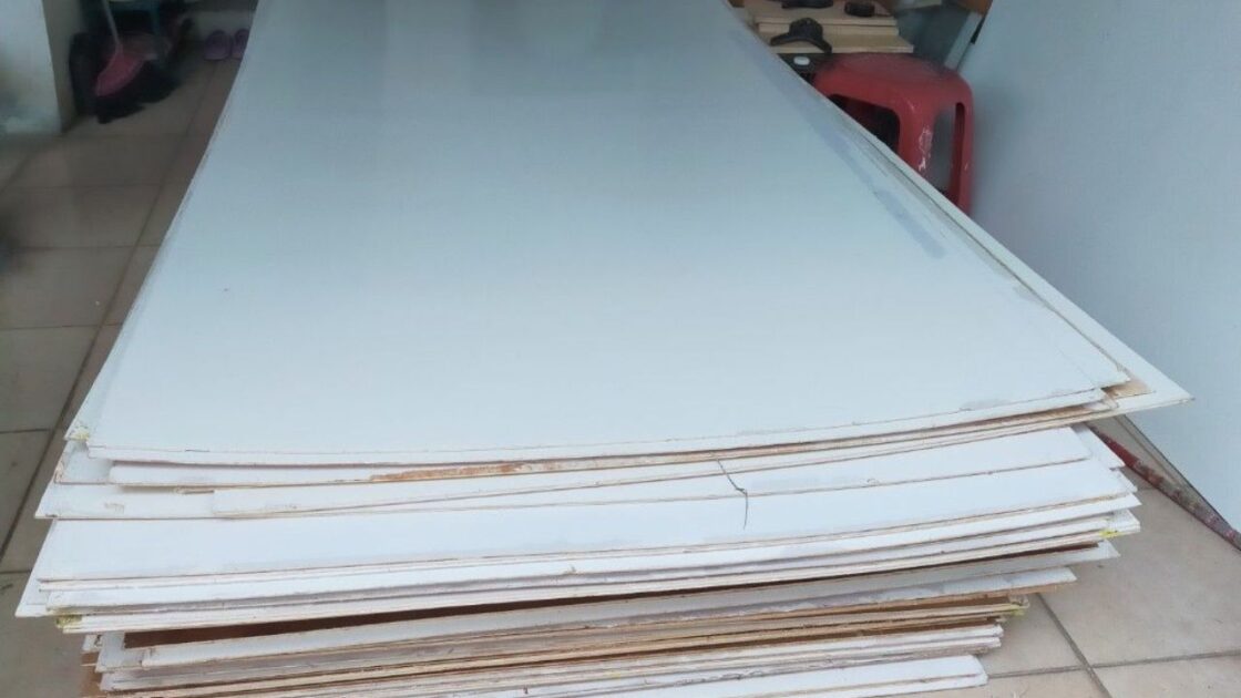 7 Jenis Triplek untuk Rumah Beserta Kelebihan dan Kekurangan