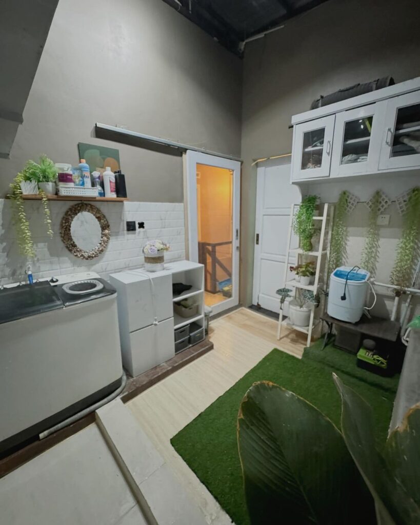 15 Desain Dapur dan Ruang Cuci Menyatu, Anti Boros Tempat!