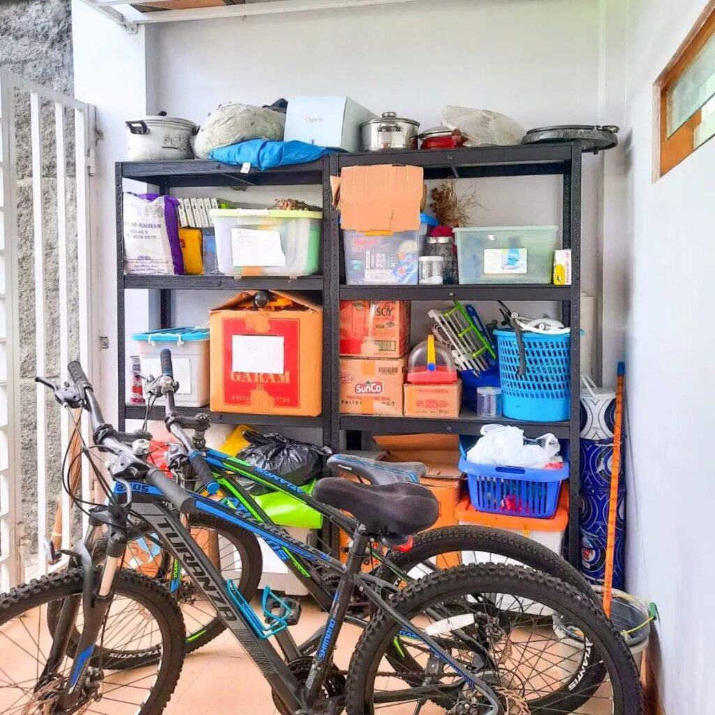 8 Desain Gudang Penyimpanan Minimalis di Rumah, Mudah Ditiru!
