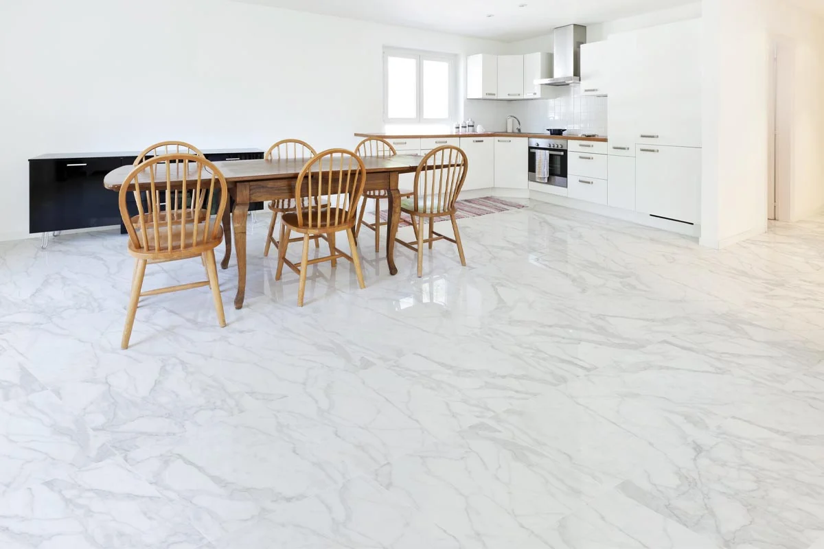 11 Warna Keramik Lantai yang Bagus, Pas untuk Semua Ruangan!