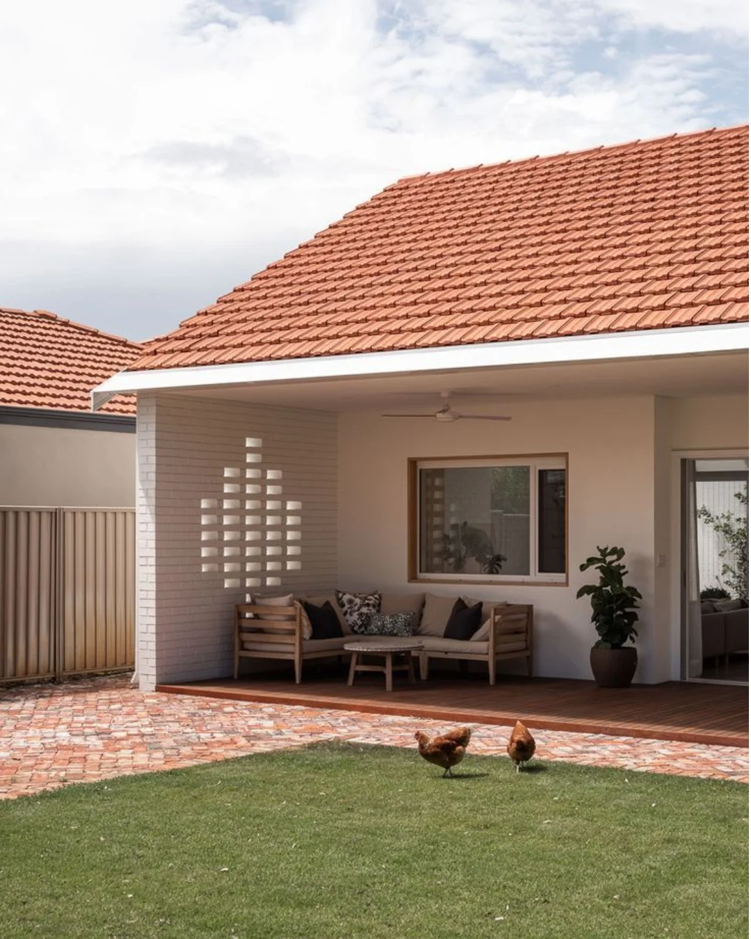 11 Inspirasi Rumah Minimalis dengan Halaman Luas