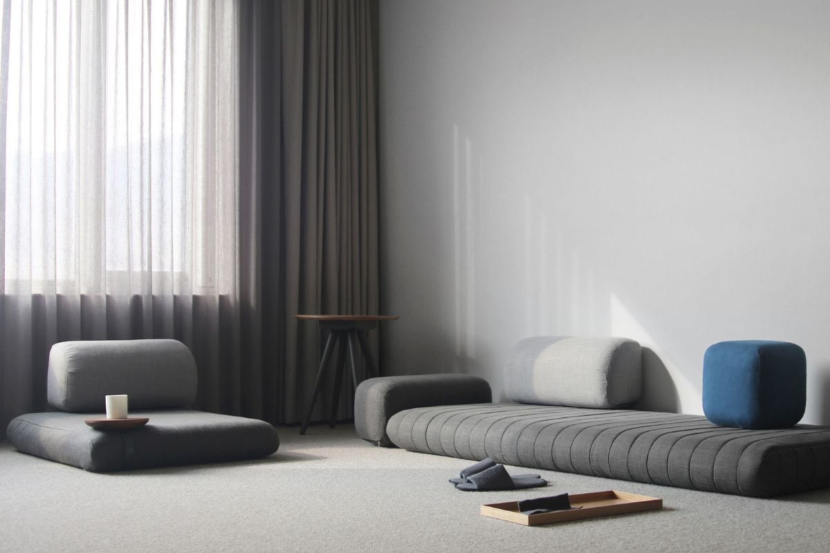 6 Ide Ruang Tamu Lesehan ala Korea yang Elegan dan Nyaman