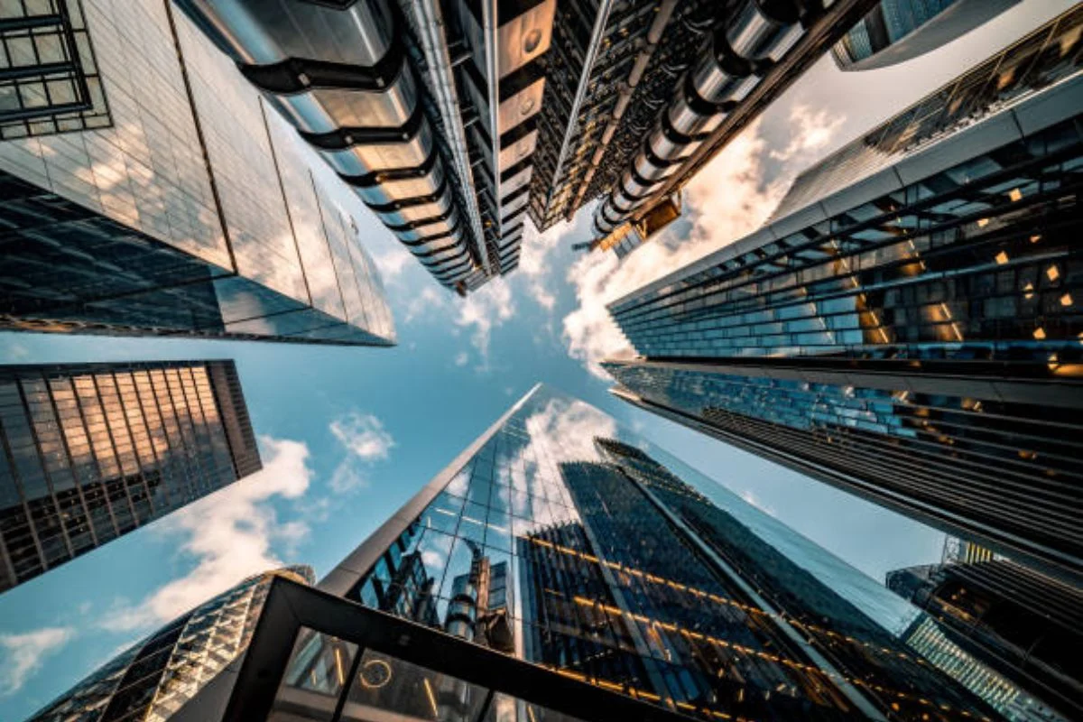 Arsitektur High Tech Adalah: Konsep dan Penerapannya