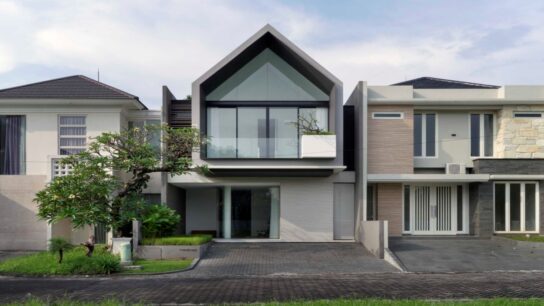 8 Inspirasi Desain Rumah Lebar yang Cocok Keluarga Besar