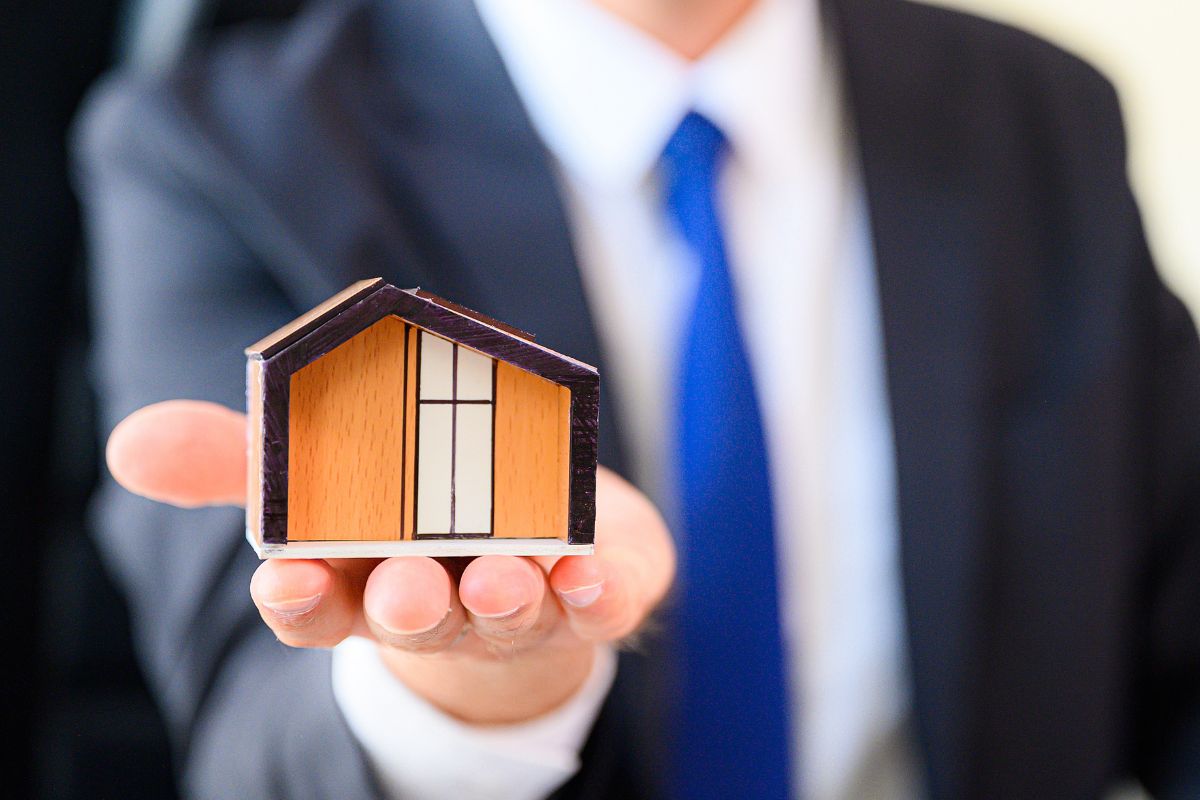 Review KPR BTN: Syarat, Cara Pengajuan & Biaya