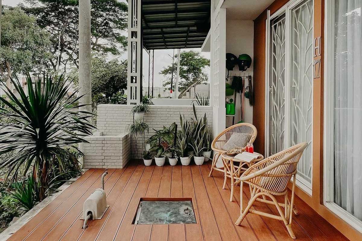 9 Desain Ruang Tamu Outdoor Estetik untuk Rumah Minimalis