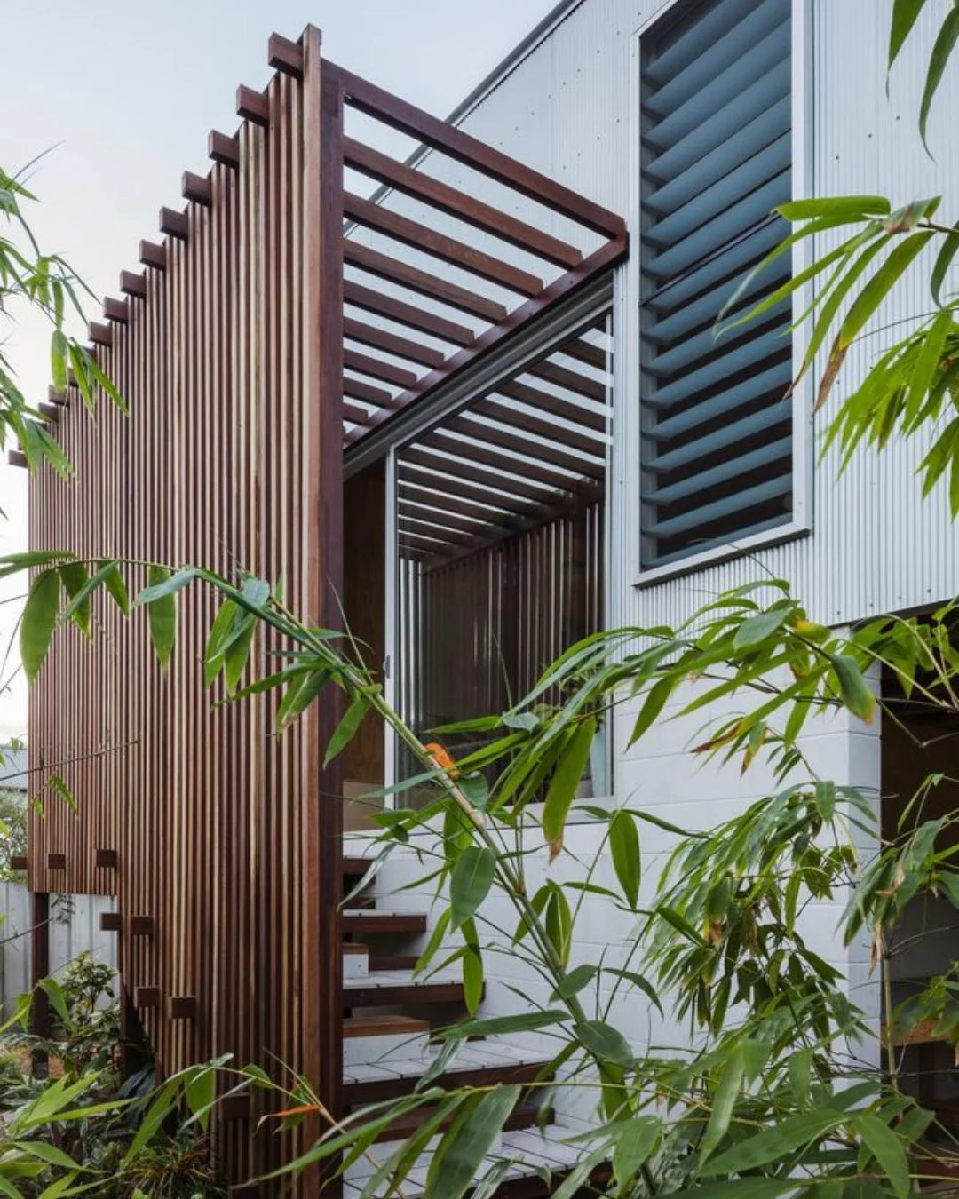 10 Ide Pagar Kayu Teras Rumah Minimalis Aesthetic