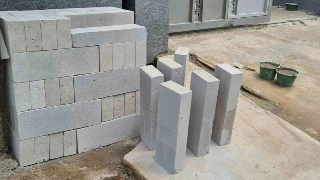 Harga Atap Alderon per Meter Terbaru Berbagai Jenis, Lengkap!