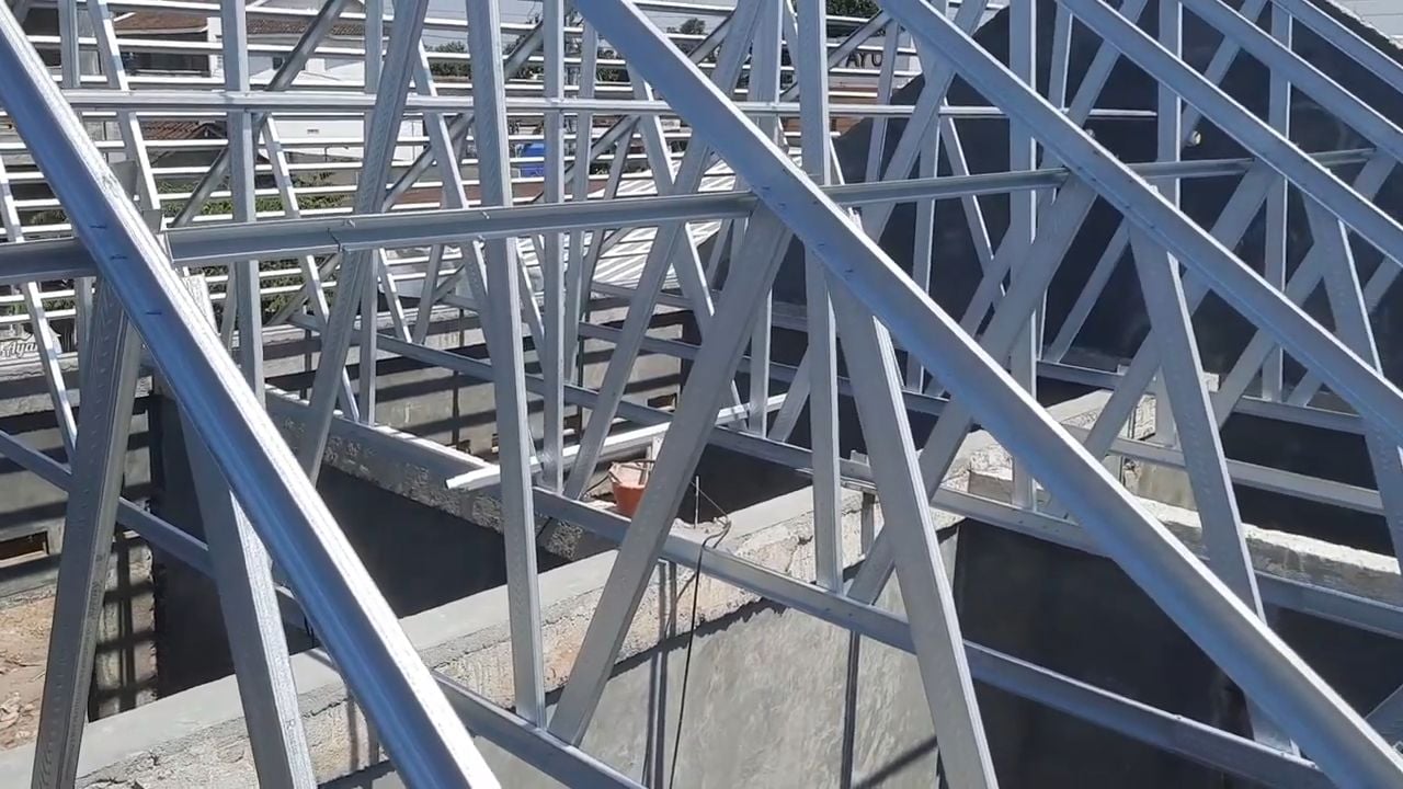 Jarak Kuda Kuda Baja Ringan Berdasarkan Jenis Atap dan Lainnya