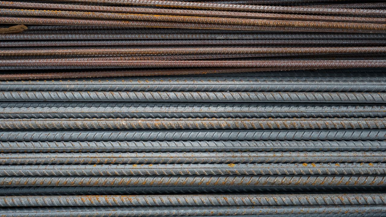 Tabel Ukuran Besi Beton Sesuai SNI dan Jenisnya