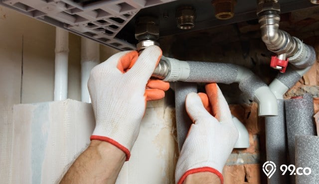 7 Cara Pasang Pipa Air Panas Water Heater bagi Pemula, Bisa Diikuti!