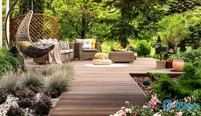 15 Inspirasi Desain Taman Bunga Depan Rumah Tercantik. Yuk, Contek!