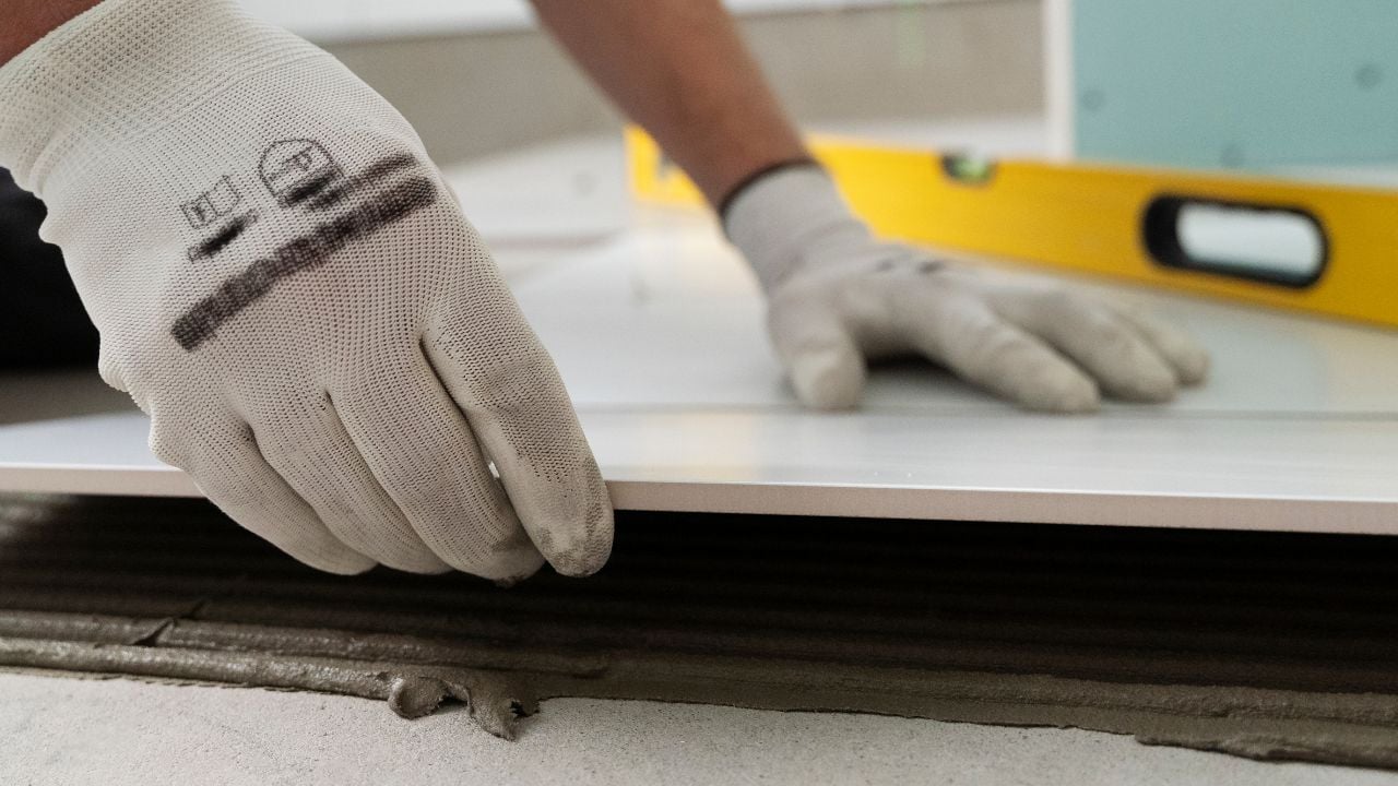 7 Perbedaan GRC dan Gypsum, Lebih Unggul Mana?