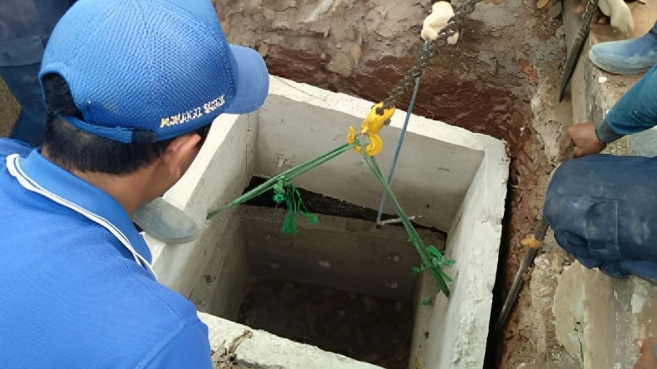 8 Cara Membuat Sumur Resapan Air Hujan di Rumah yang Benar