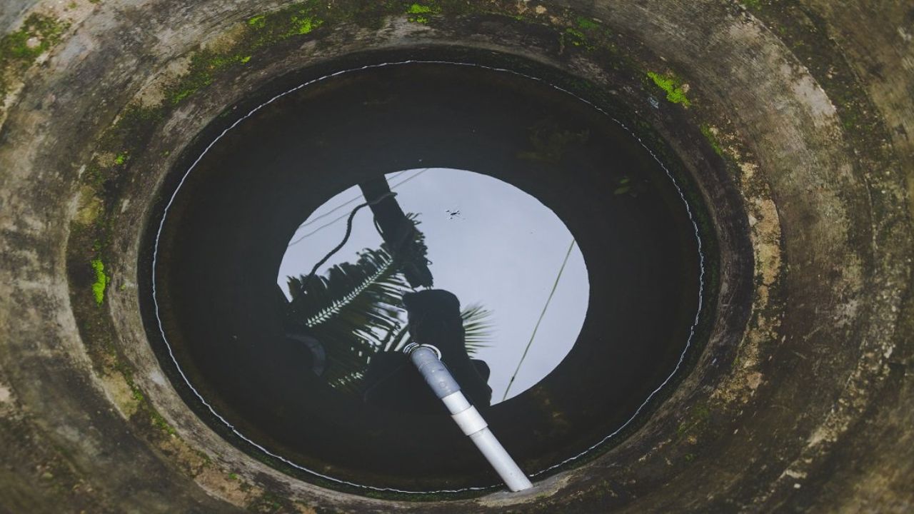 8 Cara Membuat Sumur Resapan Air Hujan di Rumah yang Benar