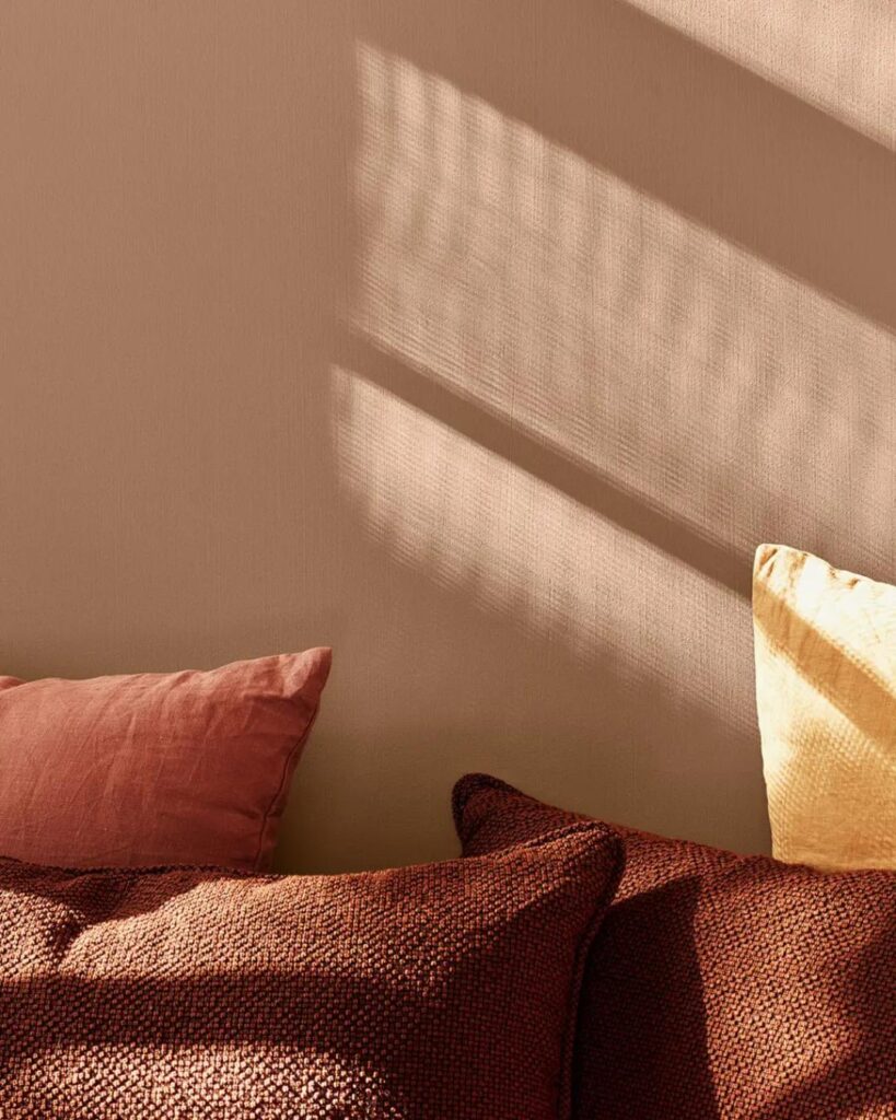 13 Warna Cat Jotun untuk Ruang Tamu yang Elegan dan Mewah