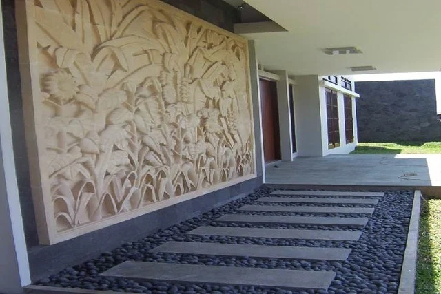 12 Inspirasi Relief Dinding Rumah Minimalis, Hunian jadi Artistik!